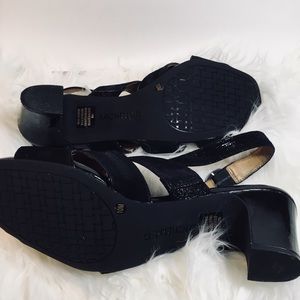 Michelle D | Shoes | Michelle D Black Sandals | Poshmark